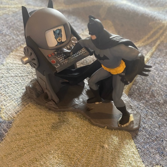 Hallmark | Holiday | Hallmark Dc Comics Batman Figurine Batcomputer ...